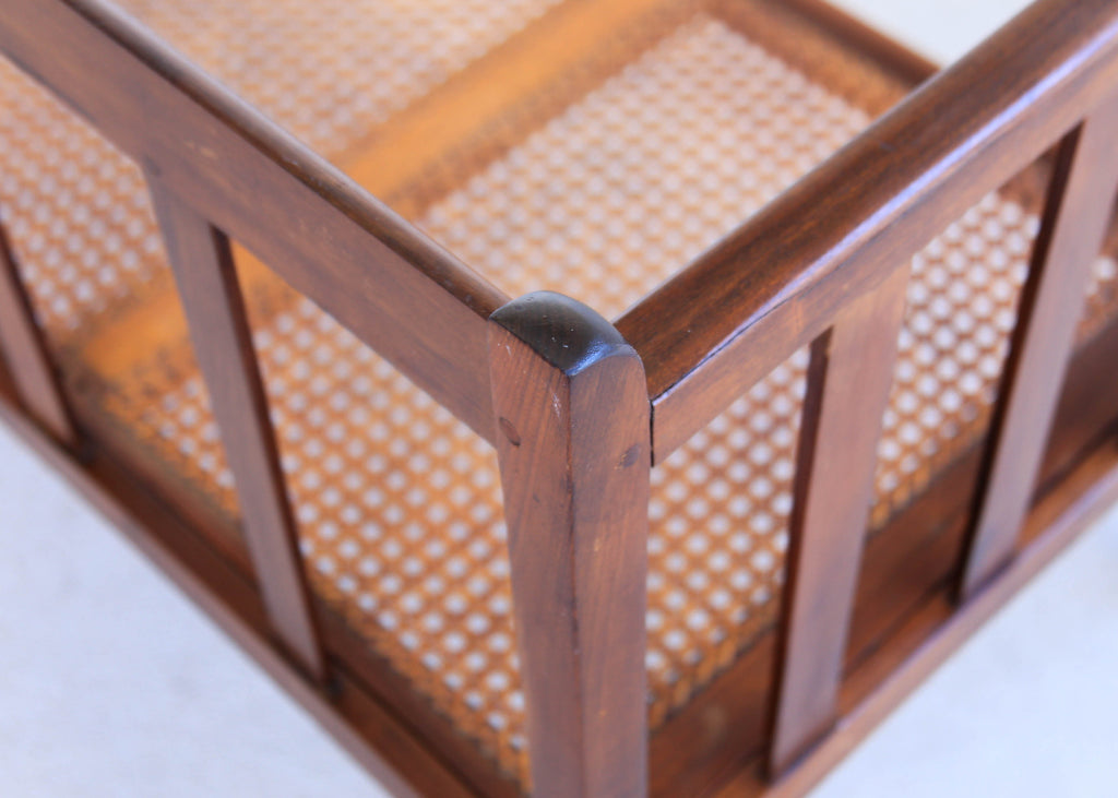 Antique Arts and Crafts Stinkwood Bench with Wicker Seat – Huisraad Modern