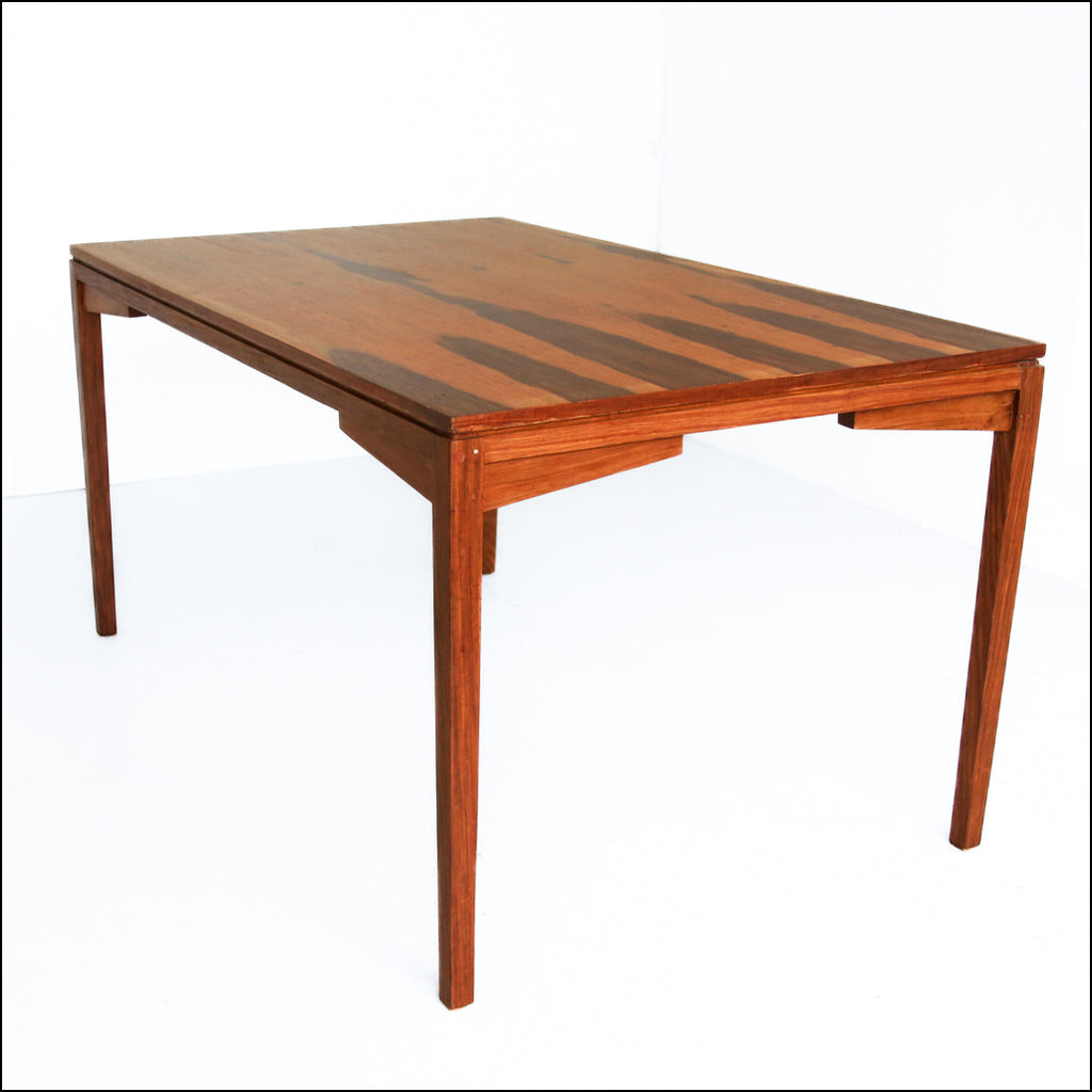 Kiaat Dining Table - four to six-seater – Huisraad Modern