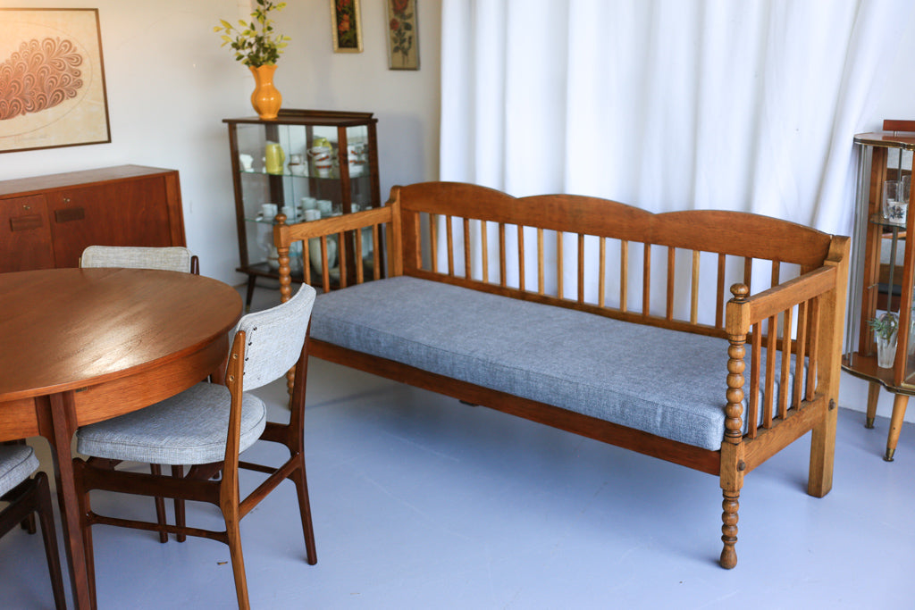 Antique Oak Daybed – Huisraad Modern